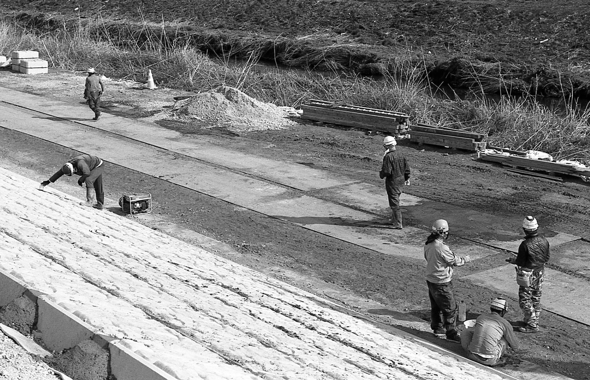 【モノクロ現像データ】FOMAPAN 100/Rodinal 1+25/Nikon F2 作例 - PHOTOWALK~写真やカメラの話~